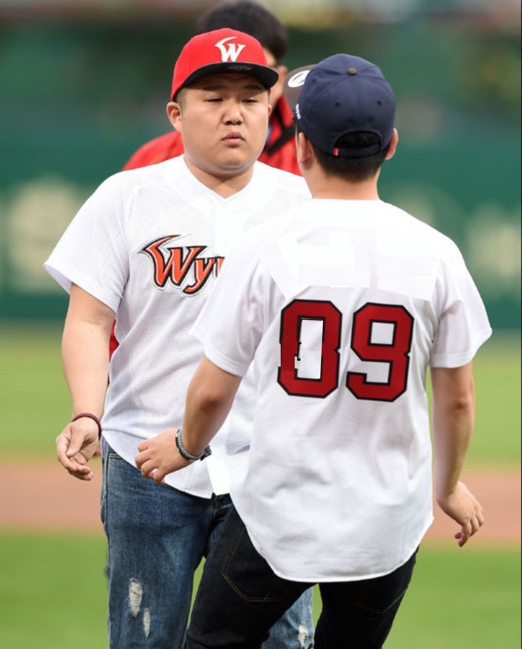 우리사랑꾼 발발이 구구커플 축하해 : 리니지M-NCSOFT