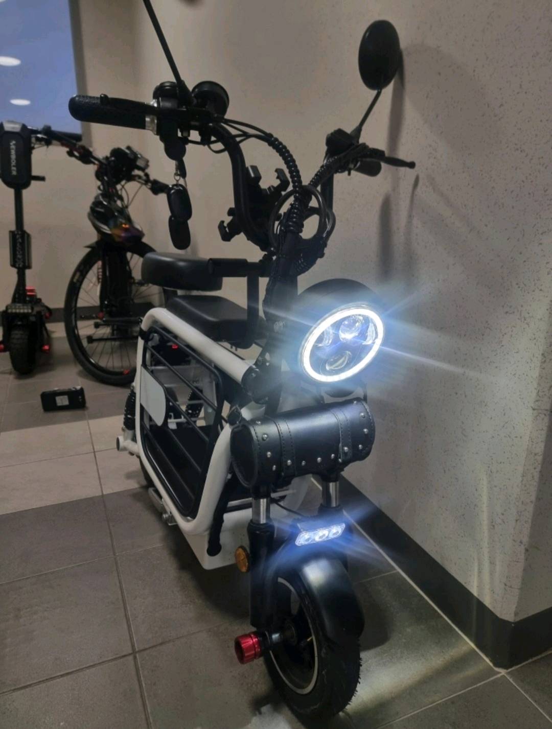 오빠 내꺼 평가좀 부탁해요 운전연습하로 고속도로간다 : 리니지M-NCSOFT